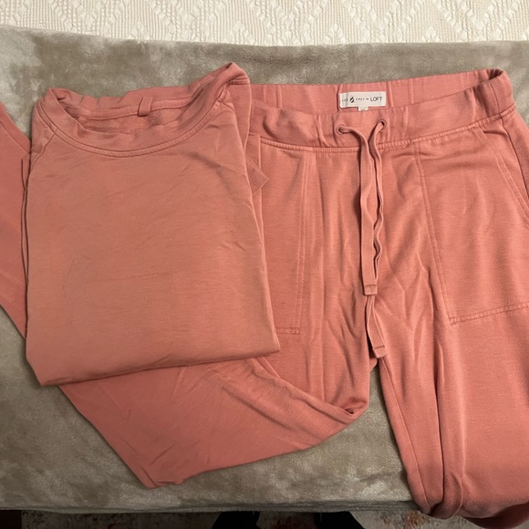 Lou & Grey | Tops | Lou And Grey By Loft Matching Pink Sweatsuit | Poshmark